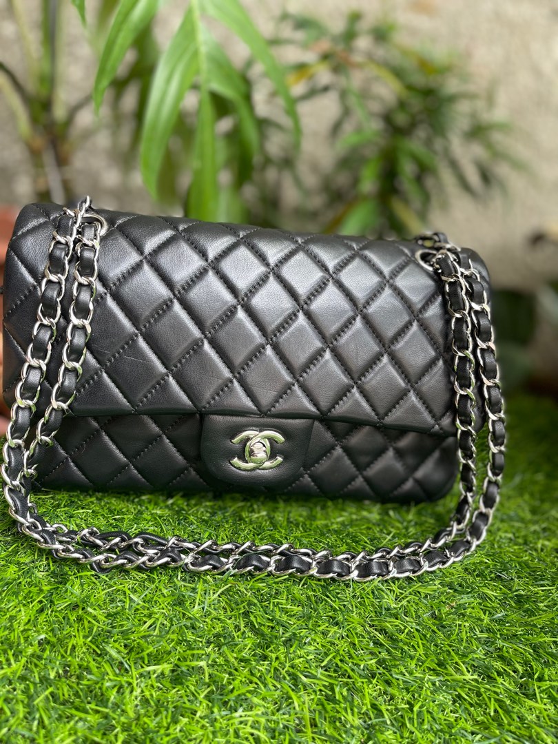 Chanel double flap w holo, Luxury, Bags & Wallets on Carousell