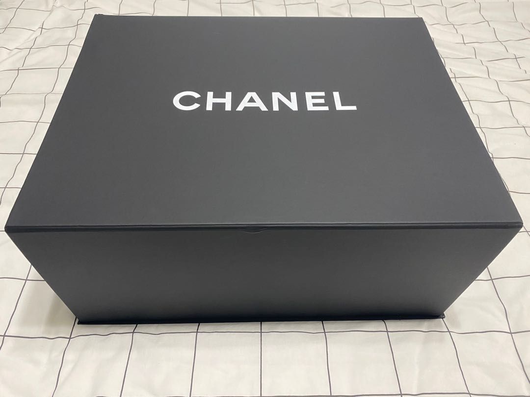 Chanel empty magnetic hard box, Luxury, Bags & Wallets on Carousell