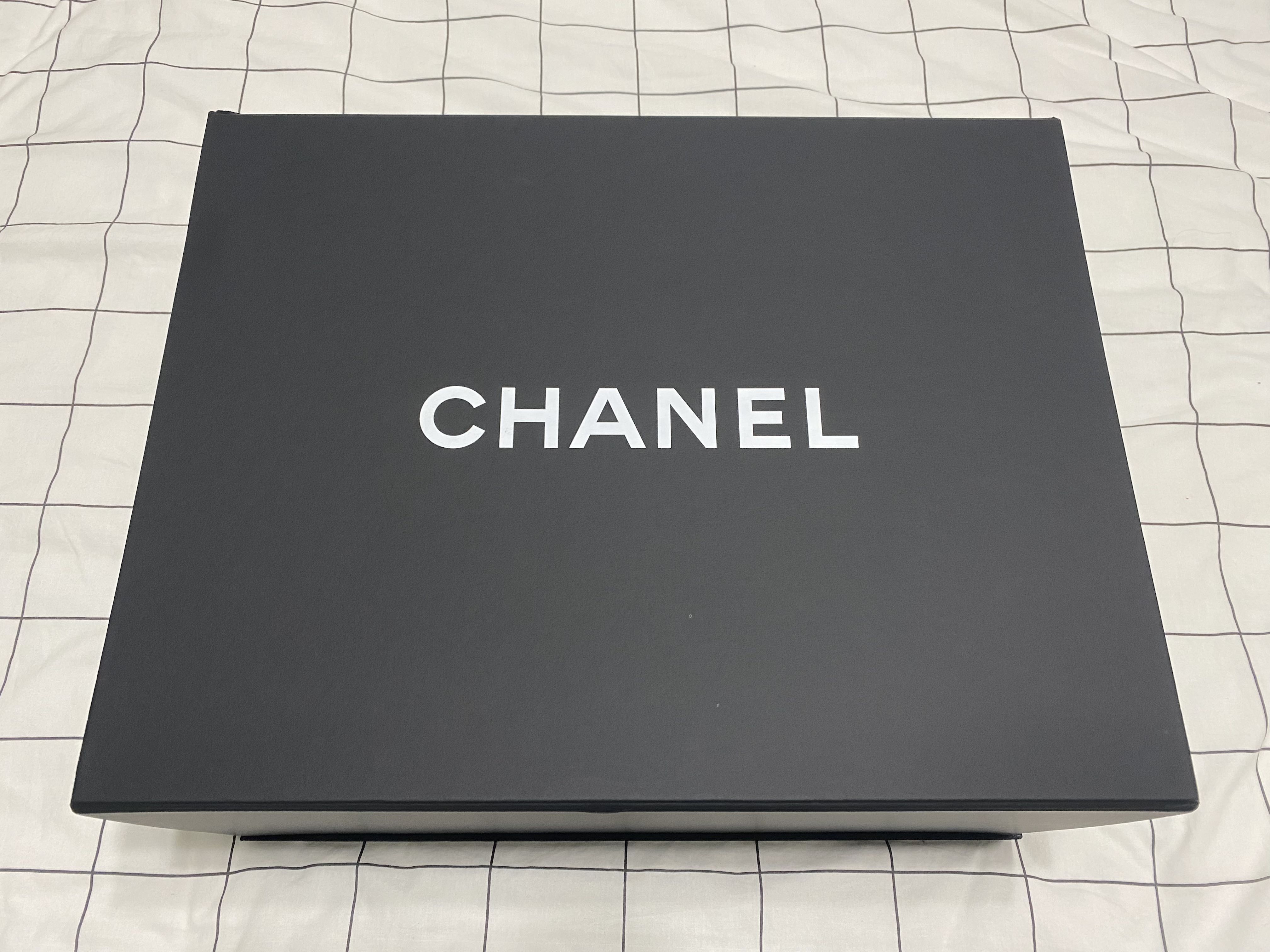 Chanel empty magnetic hard box, Luxury, Bags & Wallets on Carousell