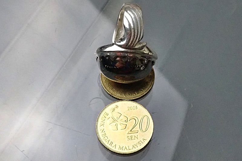 Cincin Besi Towo 100 % asli, Men's Fashion, Watches & Accessories ...