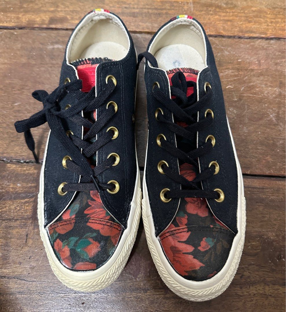 Converse All Star Black Flowers, Women's Fashion, Footwear, Sneakers on ...