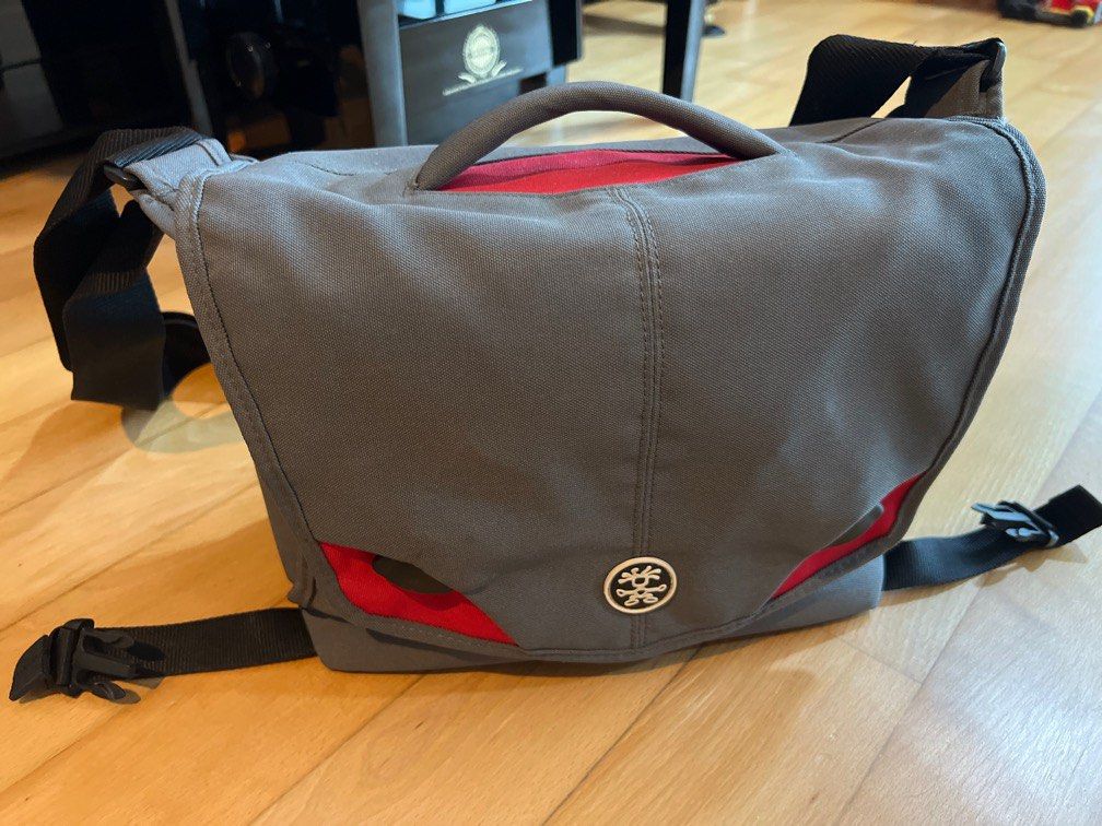 Crumpler Camera Bag Six Million Dollar Home, Photography, Photography ...