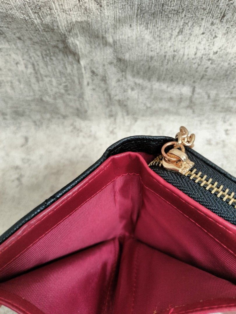 Dompet Chanel, Fesyen Wanita, Tas & Dompet di Carousell