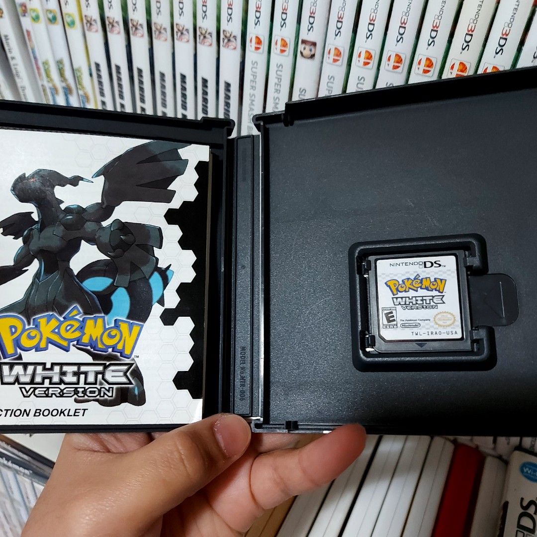 DS Pokemon Platinum, Black & White Version, Video Gaming, Video Games, Nintendo on Carousell
