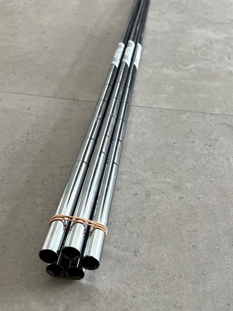 Dynamic Gold AMT White S300 iron shafts, Sports Equipment, Sports ...