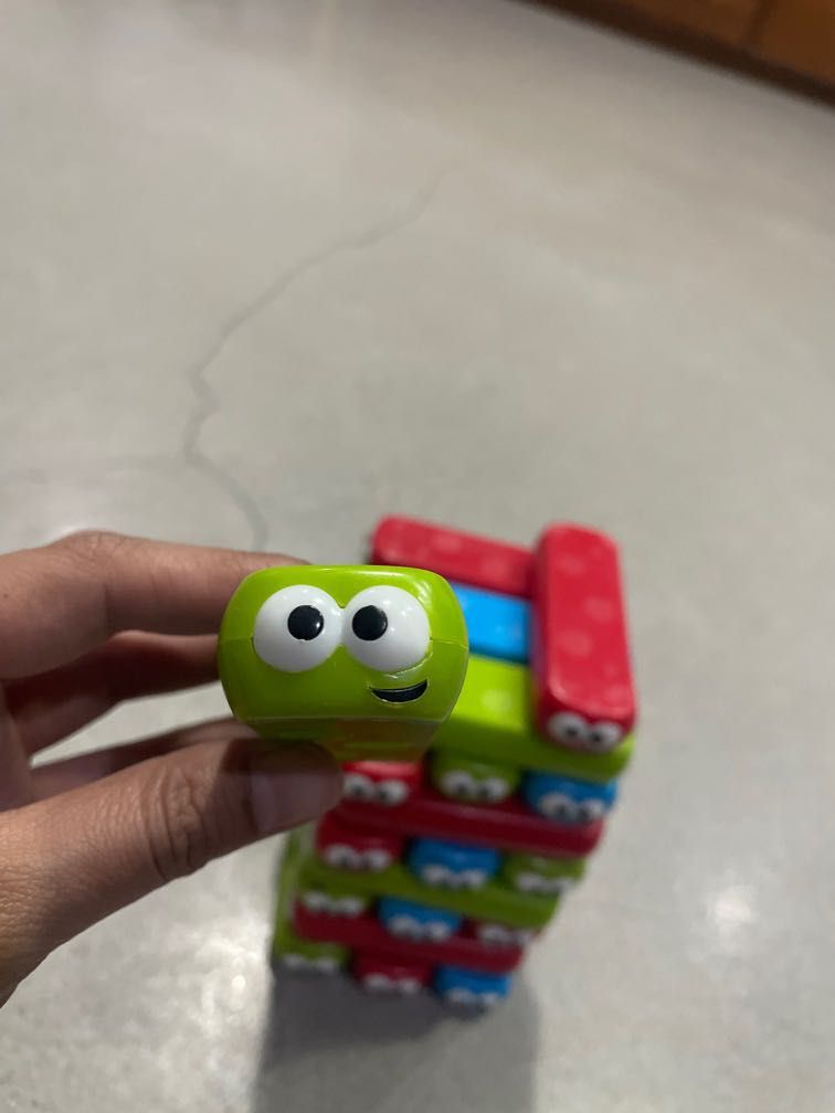 ELC Bugs Building Jenga Tower Uno Stacko, Bayi & Anak, Mainan & Baby ...