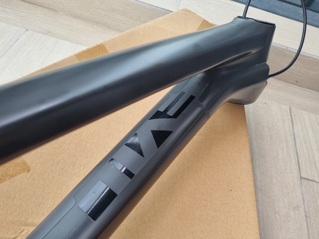 Evil Offering V2 Frame with Push Elevensix, Sports Equipment, Bicycles ...