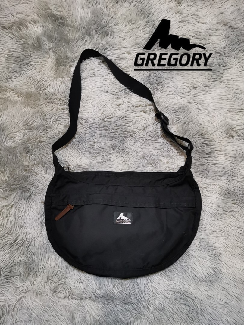 GREGORY Black Satchel, Men's Fashion, Bags, Sling Bags on Carousell