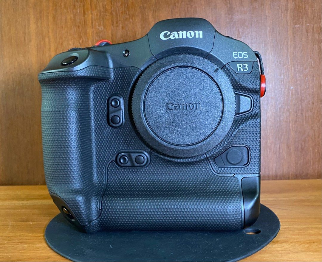 Great Condition Used Canon EOS R3, Photography, Cameras on Carousell