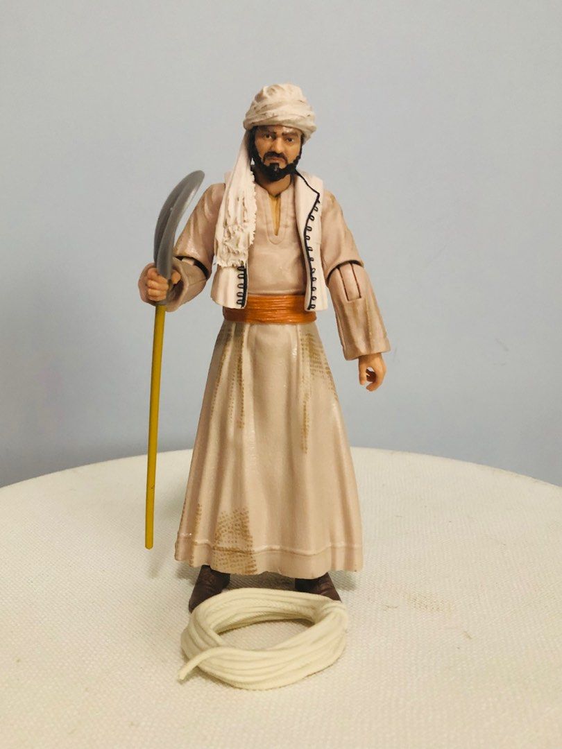 Hasbro Indiana Jones Complete BAF Ark of the Covenant and 6 inch Sallah ...