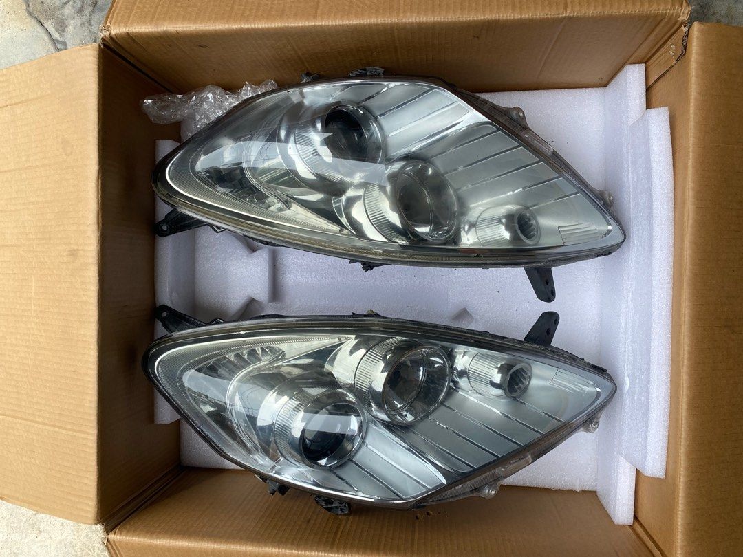 Headlamp Perodua Alza, Auto Accessories on Carousell