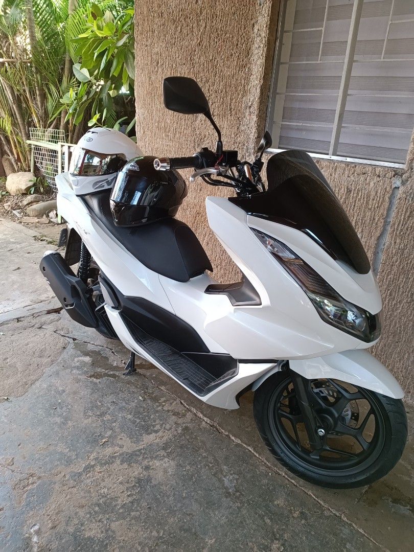 Honda PCX 160 CBS CVT White, Motorbikes, Motorbikes for Sale on Carousell