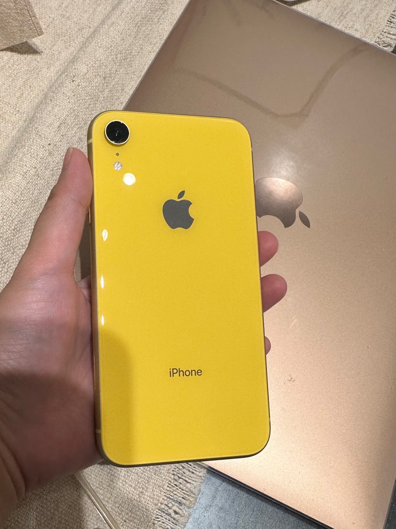 Iphone XR 128GB Open line, Mobile Phones & Gadgets, Mobile Phones ...