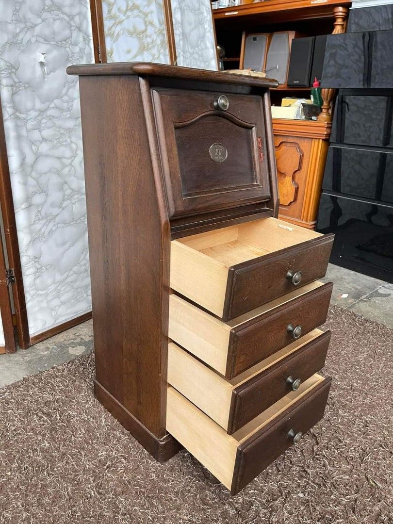 Karimoku Telephone Rack 15L x 10W x 32H in Solid heavy wood 4 pullout ...