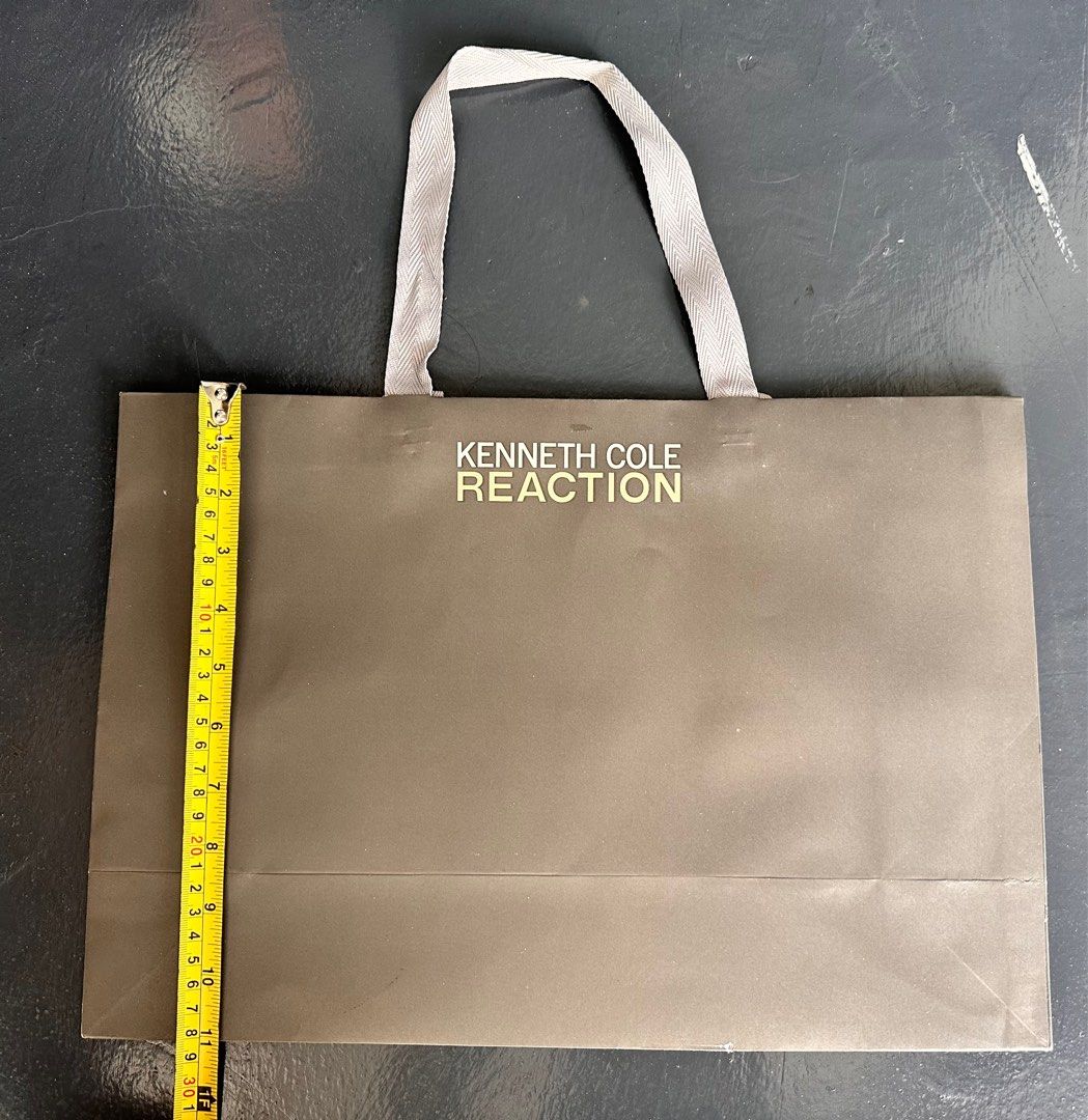 Kenneth Cole Paper Bag, Luxury, Bags & Wallets on Carousell