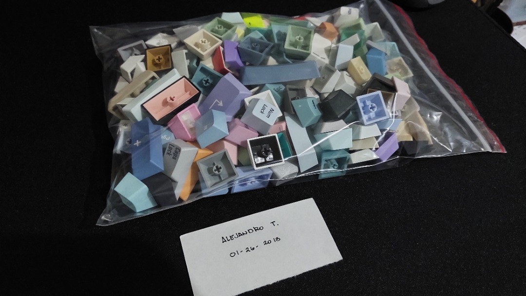 Keycap grab bag Cherry and OEM, Computers & Tech, Parts & Accessories ...