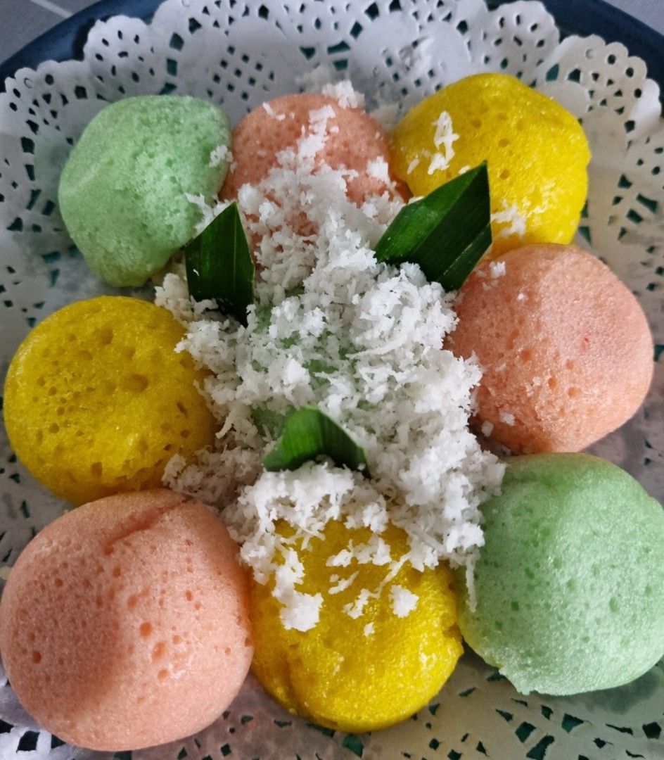 Kuih apam Kuih apam Kuih apam 100 pcs $45, Food & Drinks, Local Eats on ...