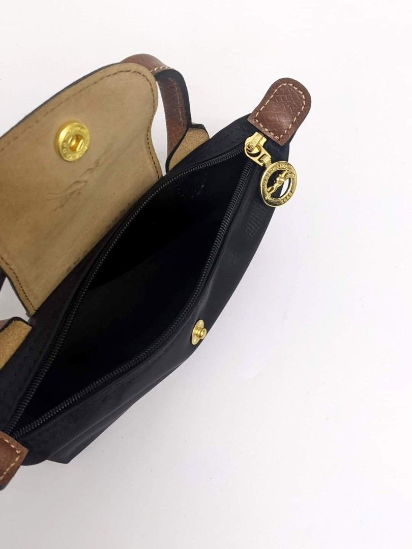 LC Pouch with top handle, Women's Fashion, Bags & Wallets, Purses ...