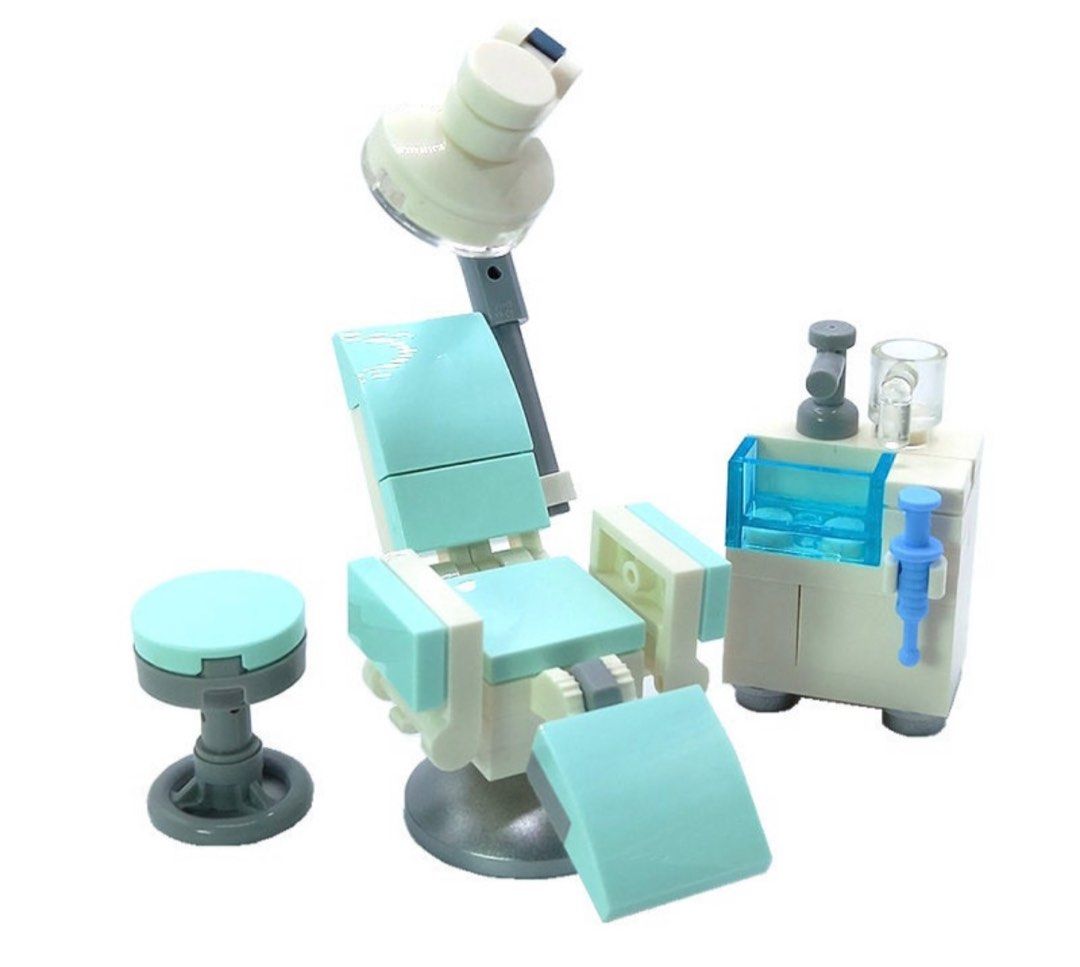 Lego Moc dentist 牙醫 睇牙 orthodontist, 興趣及遊戲, 玩具 & 遊戲類 - Carousell