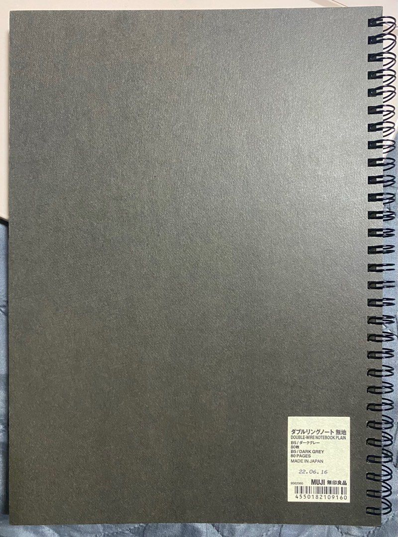 Muji Double-Wire B5 Plain Notebook, Hobbies & Toys, Stationary & Craft ...