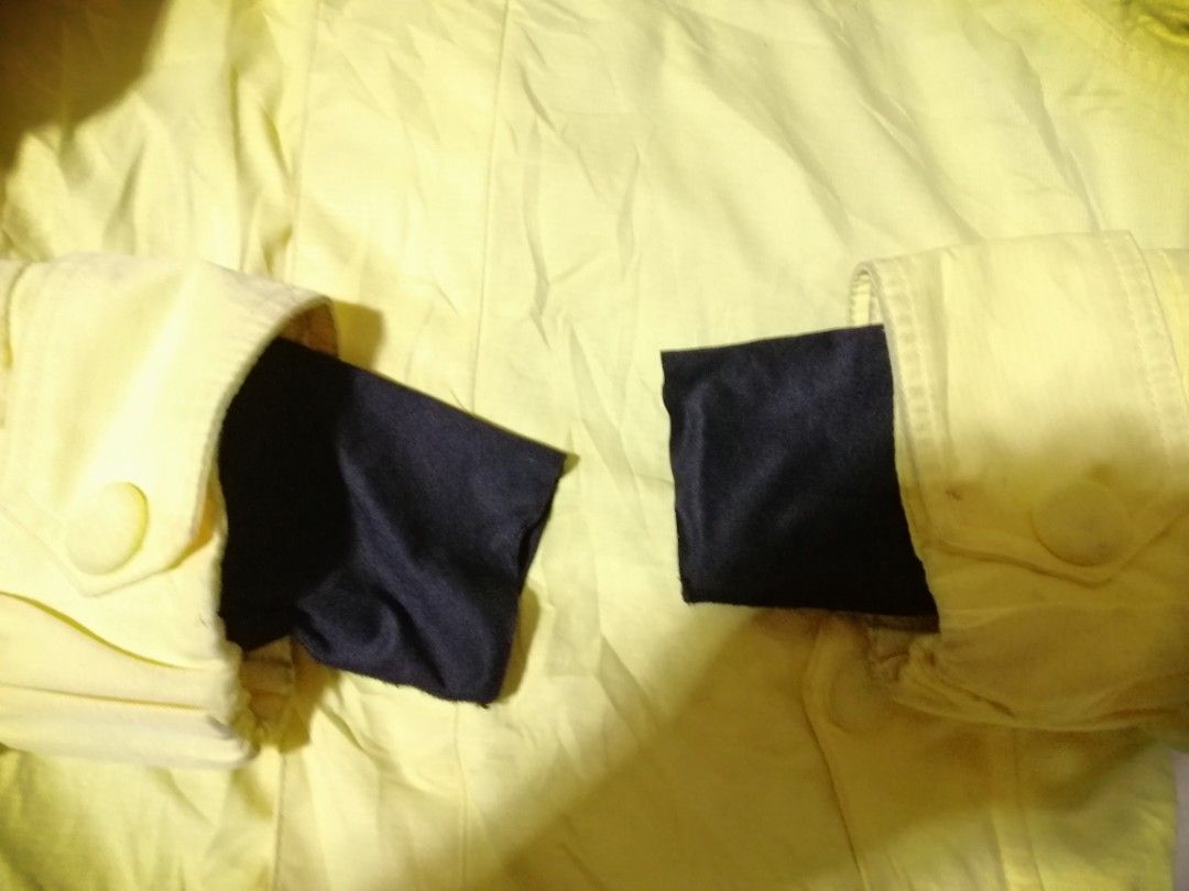 OAKLEY SKI JACKET (Gretchen Bleiler signature series), Women's Fashion ...