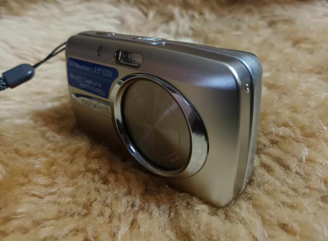 Olympus MJU Digital 600 Camera, Photography, Cameras on Carousell