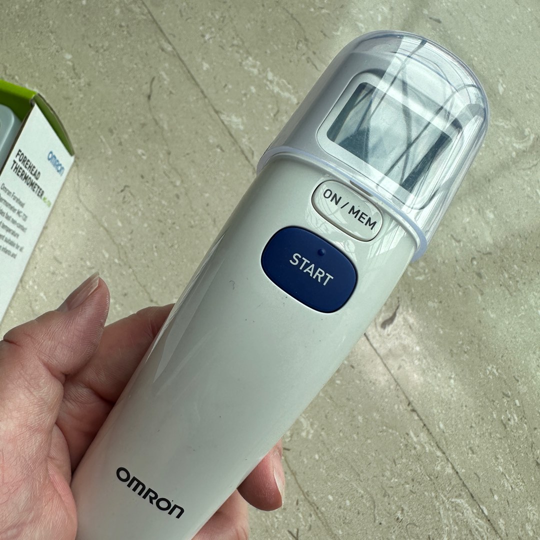 Omron Forehead Thermometer MC-720, Health & Nutrition, Health Monitors ...