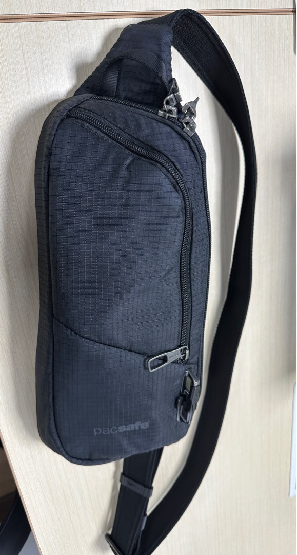 pacsafe vibe 150, Men's Fashion, Bags, Sling Bags on Carousell