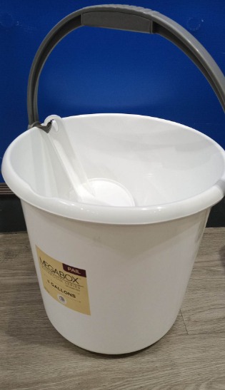 PAIL N DIPPER MEGABOX - To Chino Roces Ave Makati City, Babies & Kids ...