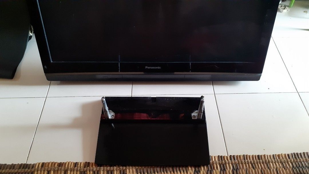 Panasonic Plasma 42 inch TV (Faulty), TV & Home Appliances, TV ...