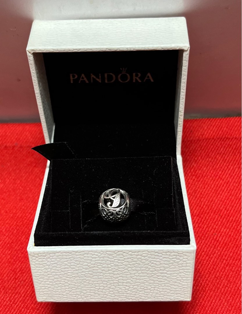 Pandora Vintage Letter Charm Letter: g, Women's Fashion, Jewelry ...
