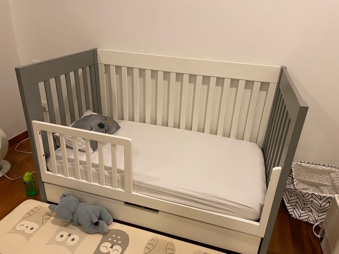 Pre-loved Babyletto 3-in-1 Convertible Crib with Toddler Bed Conversion ...