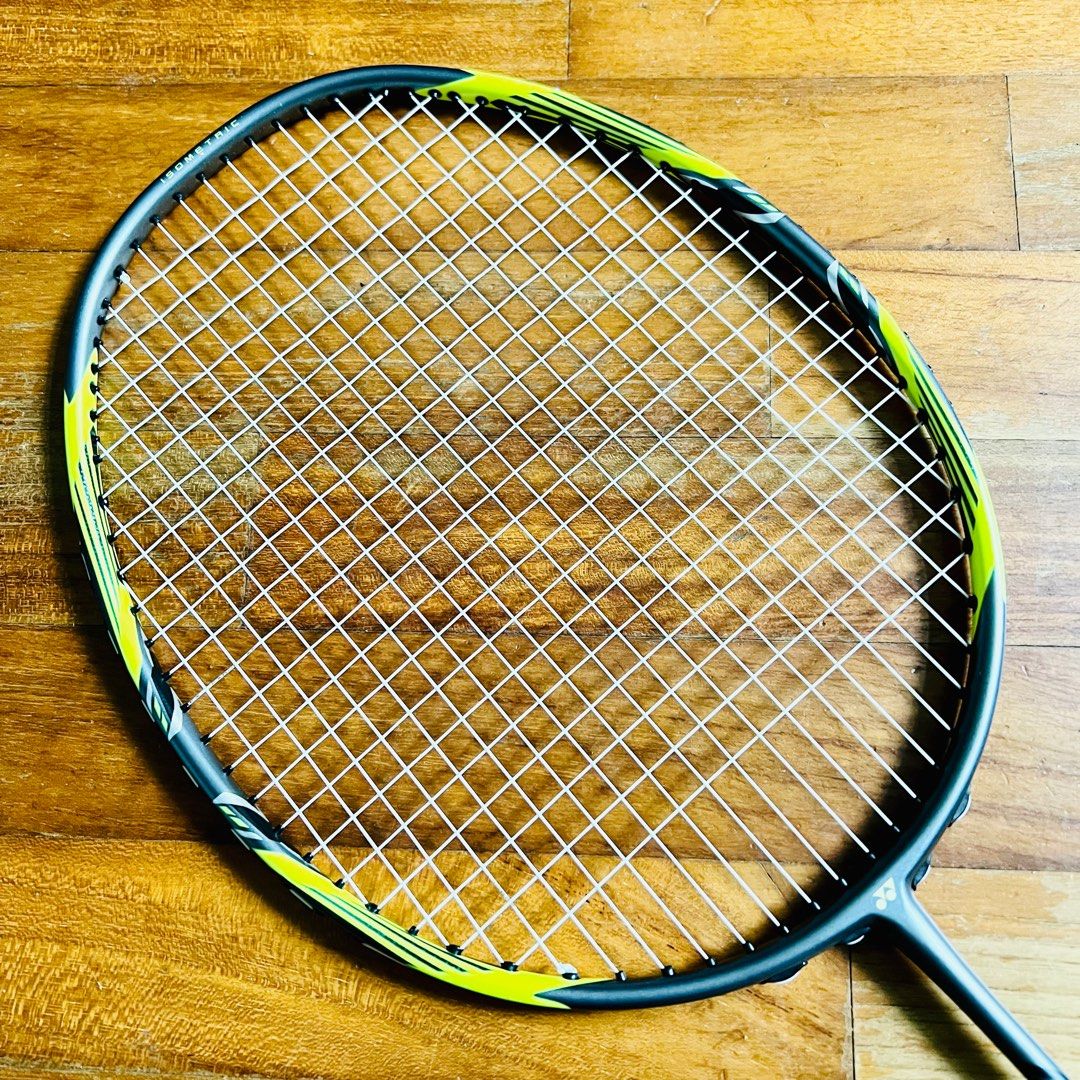 Pristine Condition Yonex Arcsaber 7 Pro 4ug6 Badminton Racket strung ...
