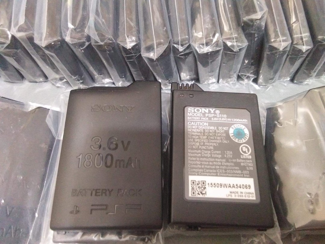Psp orig battery availabale slim/phat, Video Gaming, Gaming Accessories ...