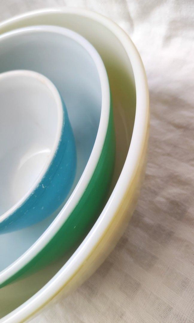 Pyrex Pre 1950s Primary Colors Nesting Mixing Vintage Bowls Collectors ...