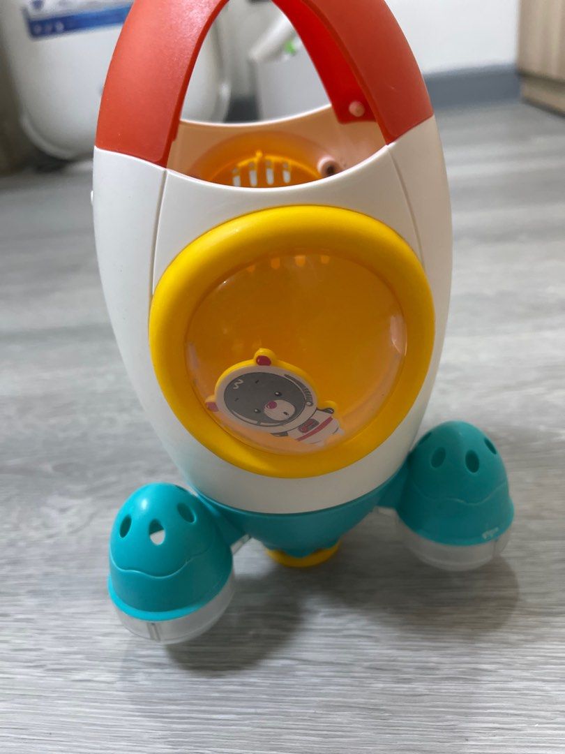 Rocket launcher, Hobbies & Toys, Toys & Games on Carousell