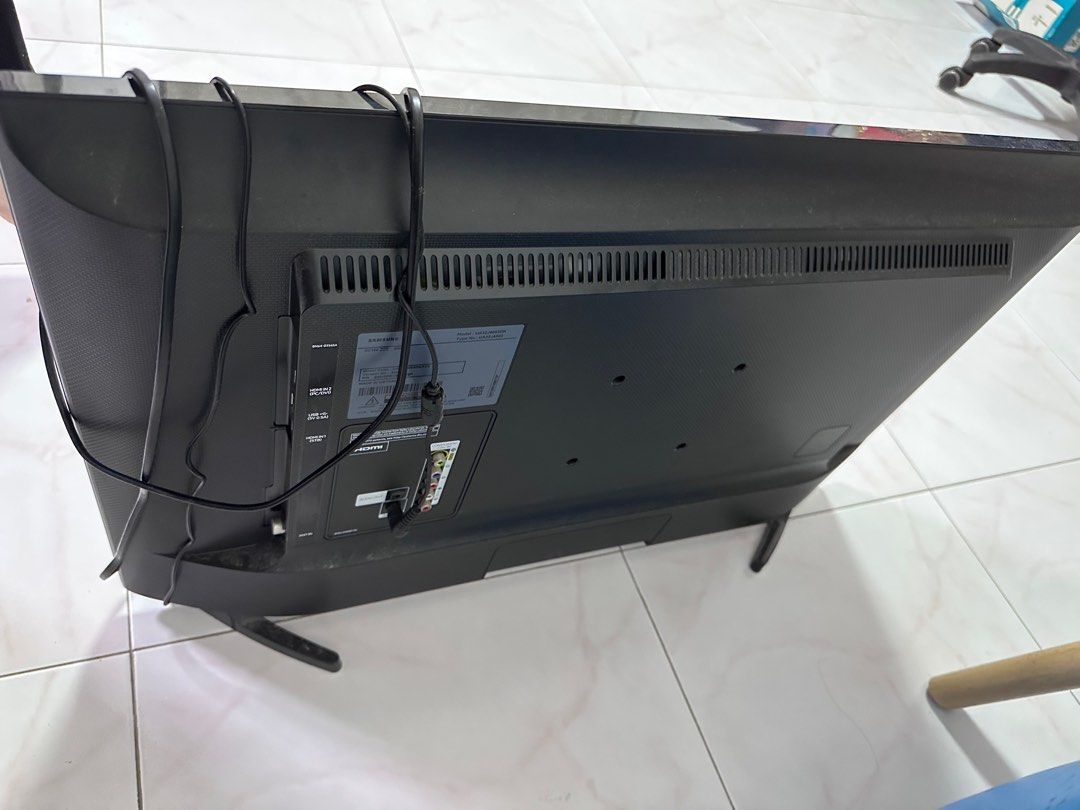 SAMSUNG XB02 32" TV, TV & Home Appliances, TV & Entertainment, TV on ...