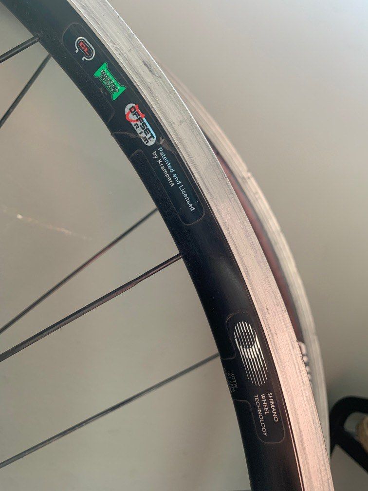 Shimano 700c WH-R561 wheelset 9spd cassette, Sports Equipment, Bicycles ...