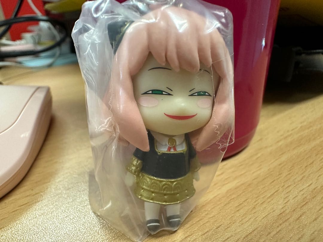 Spy x Family - Anya Smug Face, Hobbies & Toys, Toys & Games on Carousell