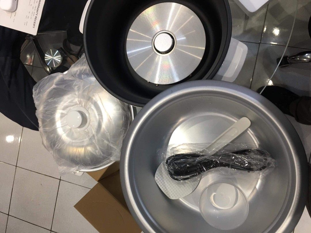 Standard 1.8L Automatic Rice Cooker With Steamer SSC-1.8L, TV & Home ...