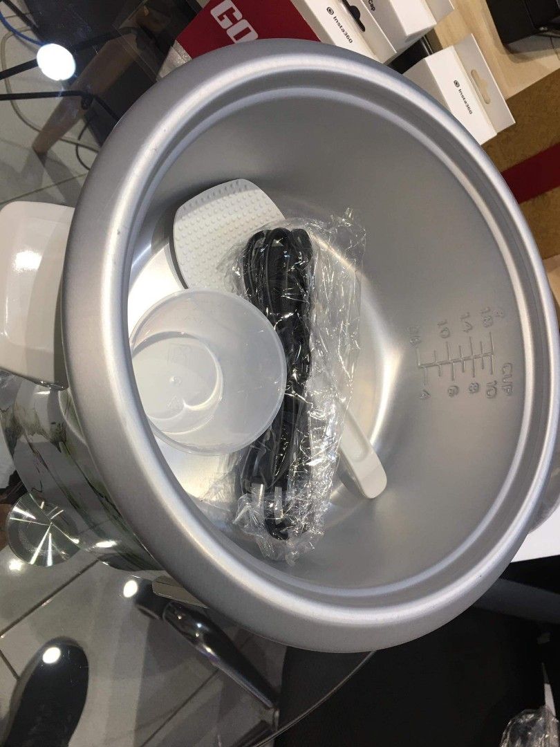 Standard 1.8L Automatic Rice Cooker With Steamer SSC-1.8L, TV & Home ...