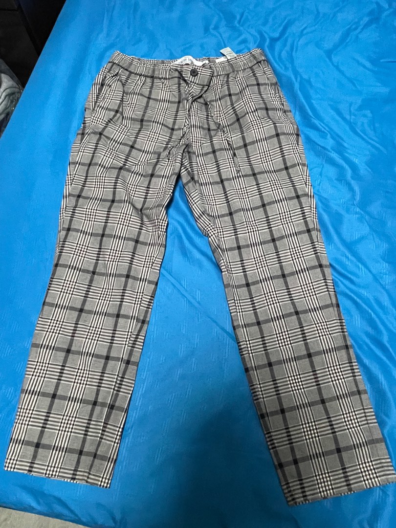 TOPMAN Trousers, Men's Fashion, Bottoms, Trousers on Carousell