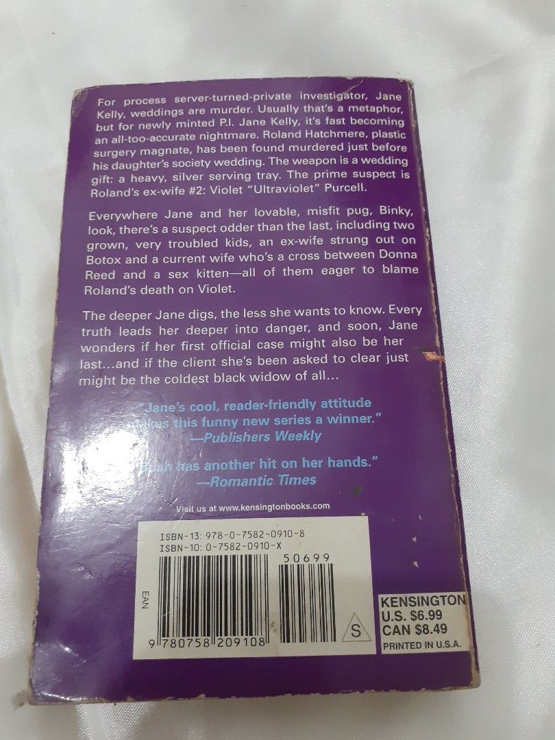 Ultraviolet (book), Hobbies & Toys, Books & Magazines, Fiction & Non-Fiction on Carousell