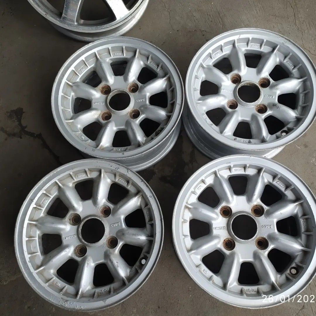Velg Mobil retro original enkei compe limited, Aksesoris Mobil di Carousell