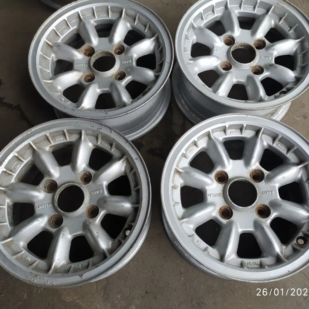 Velg Mobil retro original enkei compe limited, Aksesoris Mobil di Carousell