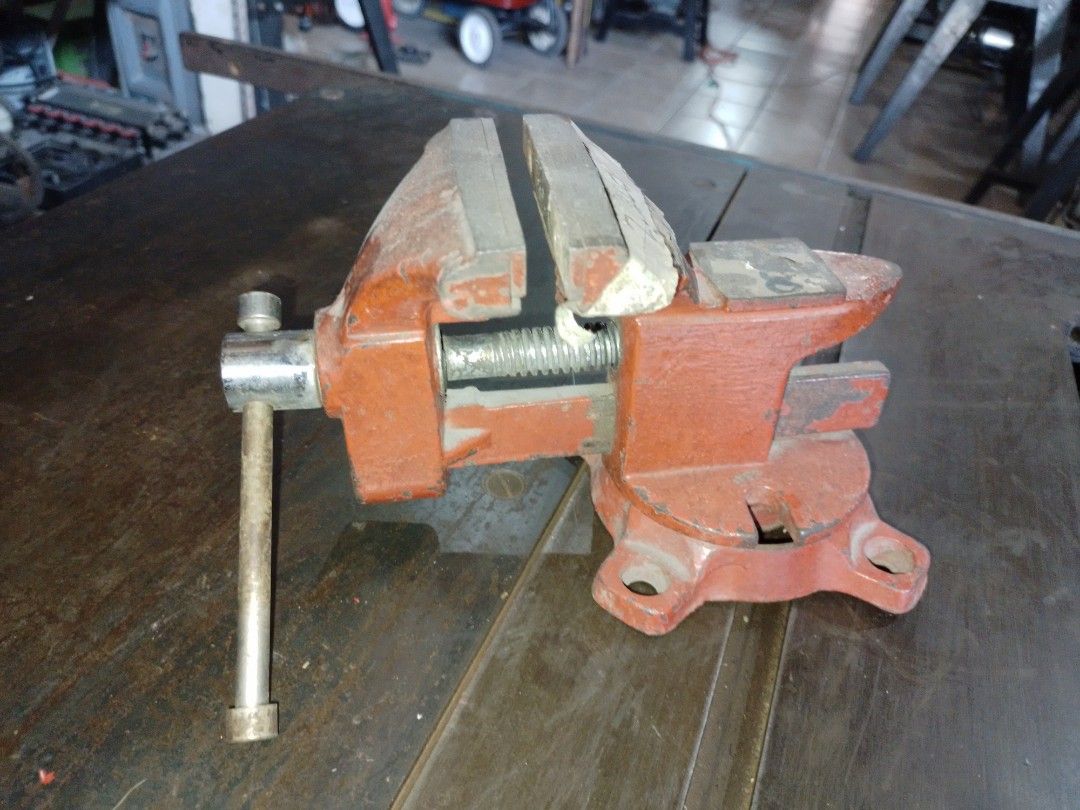 Vises and clamps, Commercial & Industrial, Construction Tools ...