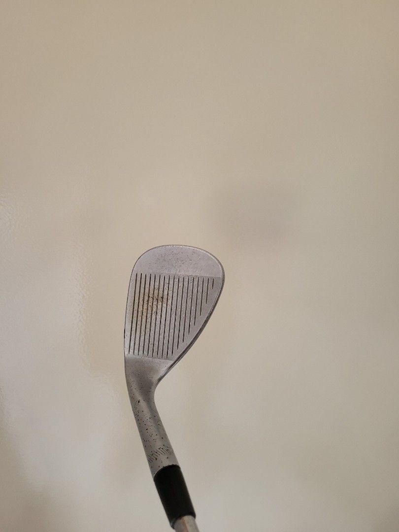 Vokey SM4 50 Degree (8 Bounce) Wedge, Sports Equipment, Sports & Games, Golf on Carousell