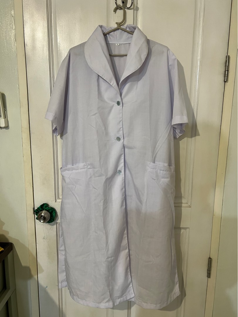 White smock gown / lab gown, Health & Nutrition, Medical Supplies ...