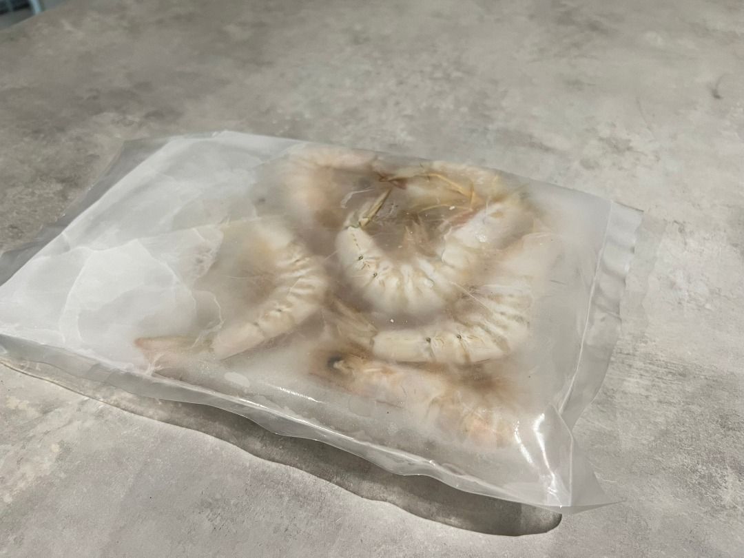 Wild Caught White Sea Prawn- Net Cast Pontian 海捕白虾 - 撒網, Freshest ...