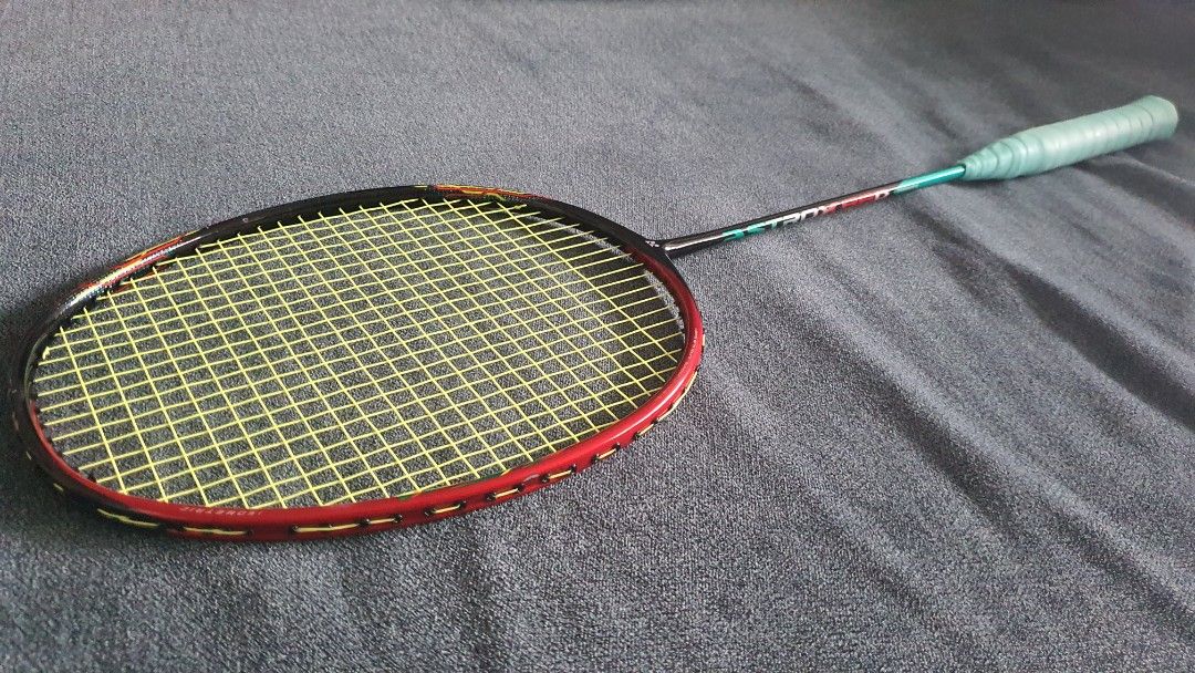 Yonex Astrox 88D 1st Gen (Ruby Red/Emerald Green), Sports Equipment ...